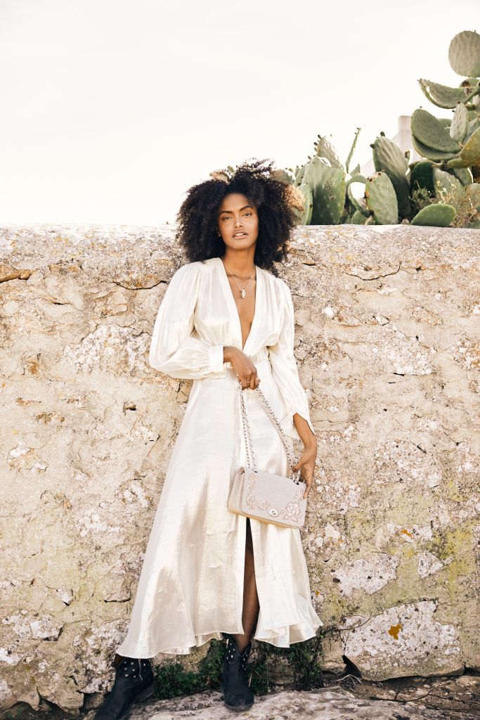 Stephany – Deva Models